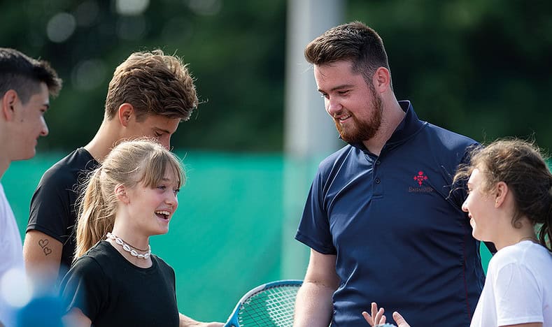 Earlscliffe Summer School | Campuses | Summer Boarding Courses